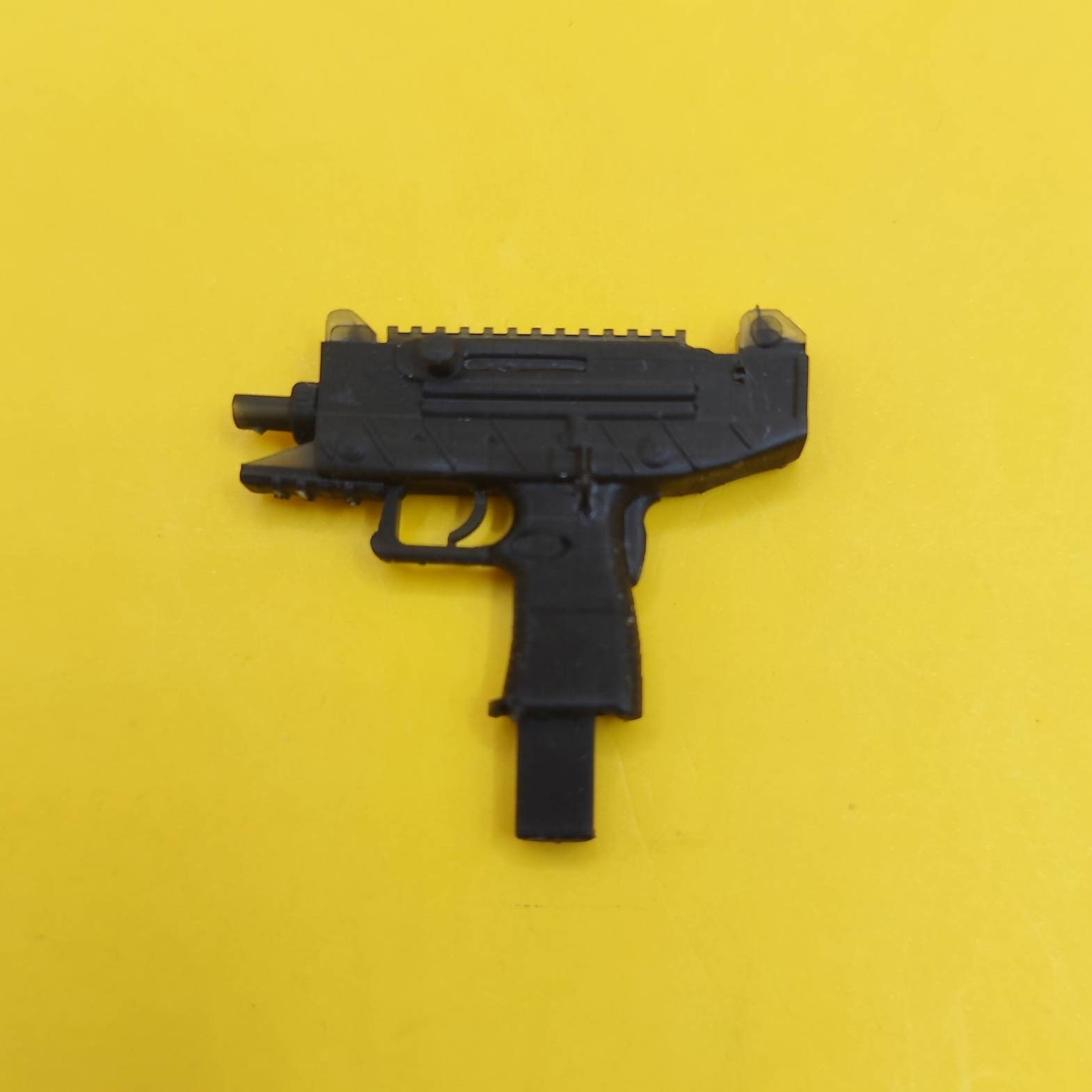 Micro Uzi Submachine Gun