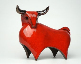 Ceramic Bull Sculpture Unique Hand Made Gift Minimalist - Etsy