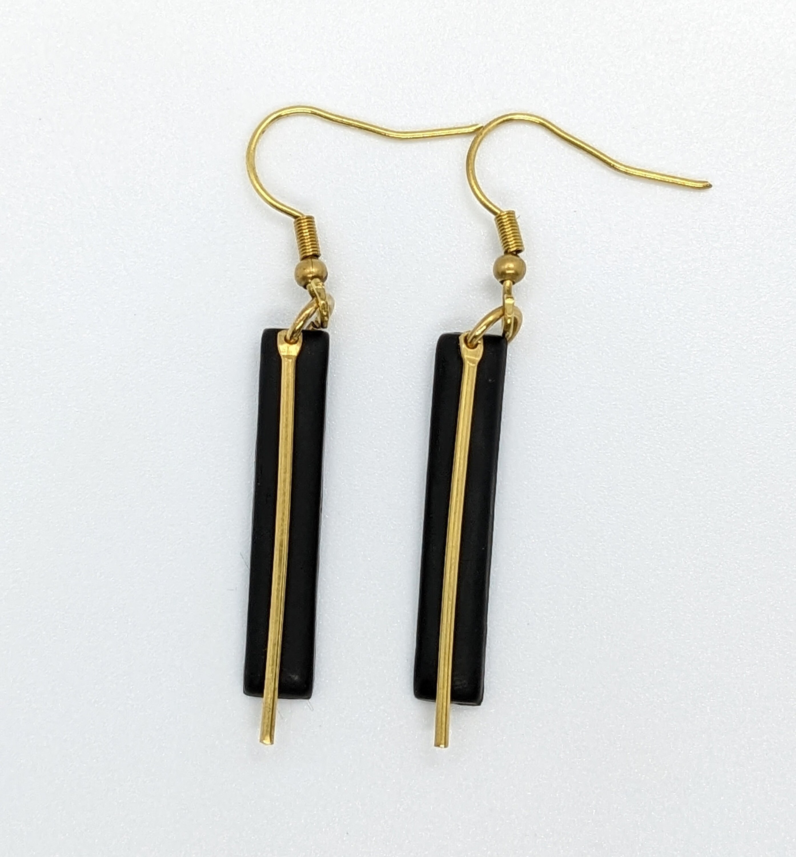 Black Minimalist Earrings Bar - Etsy