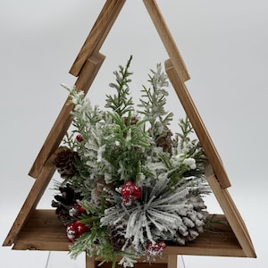 Rustic Wooden Christmas Tree Cardinal Arrangement,winter Home Accent ...