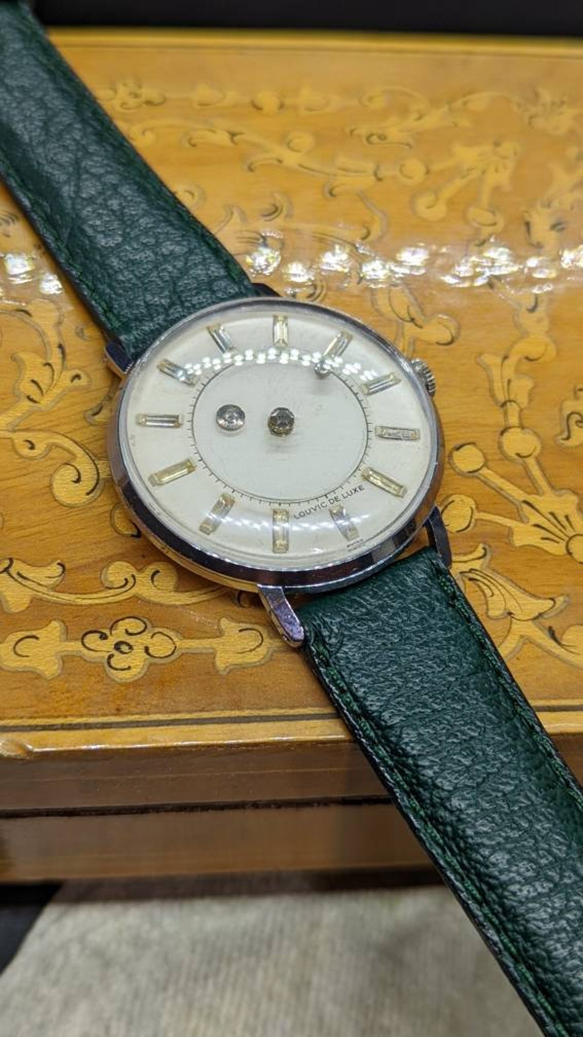 Rare Men's 1960s Louvic De Luxe Mystery Dial Jumbo 36mm Watch Serviced ...