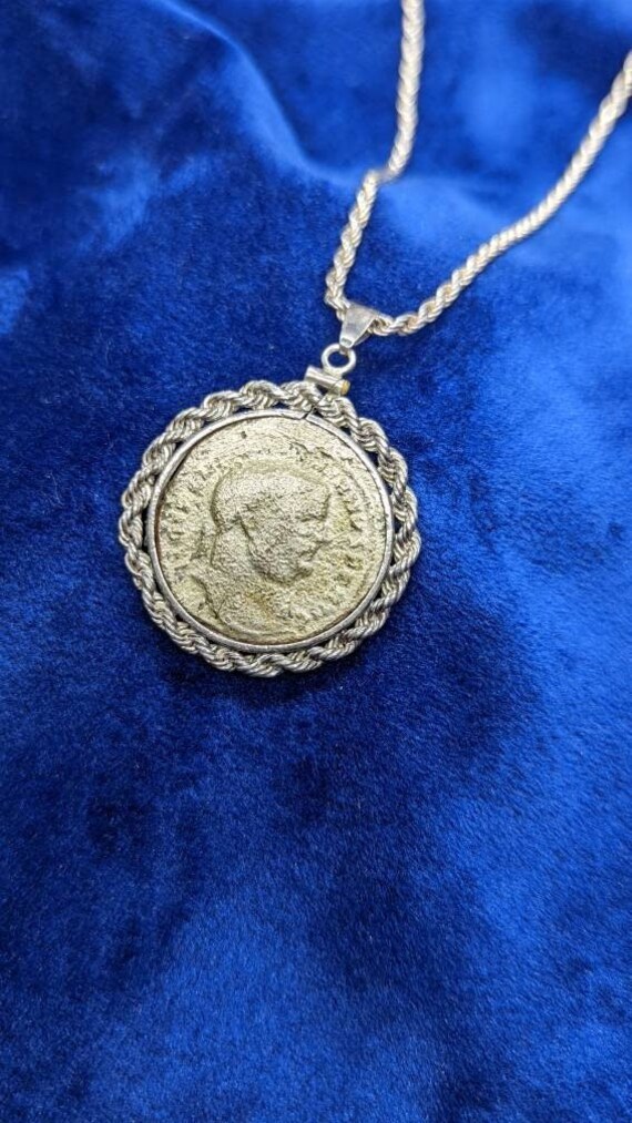 Vintage sterling silver hercules - Gem