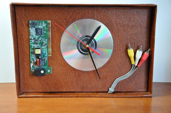 Handmade Table Computer Clock - Etsy