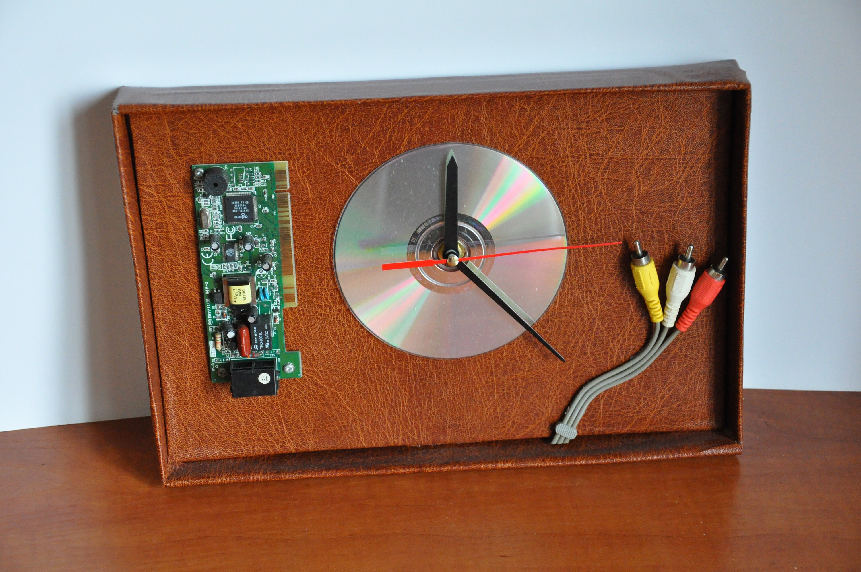 Handmade Table Computer Clock - Etsy