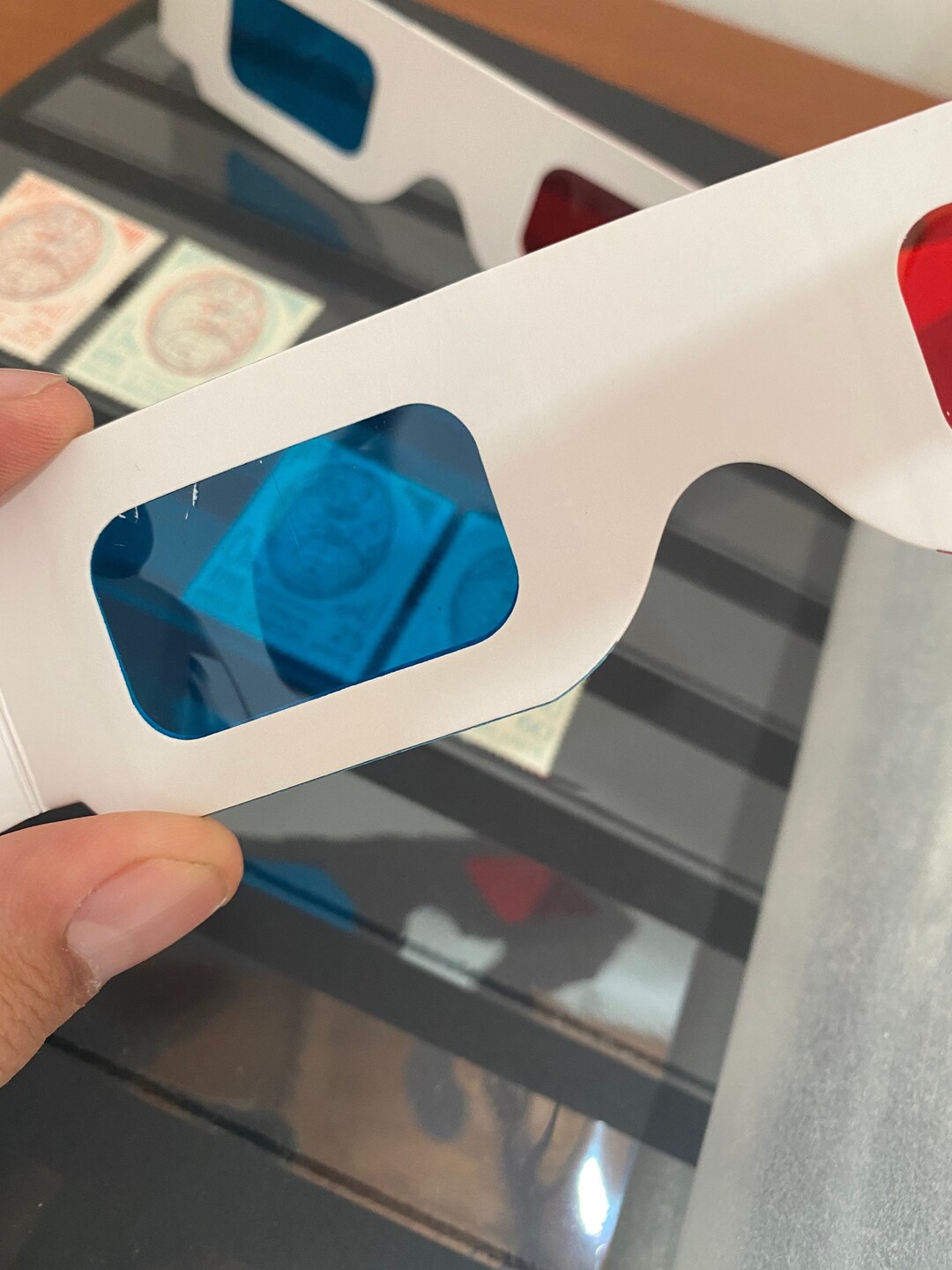 The First ANAGLYPH STAMP in the World From Italy, With the 3D Glasses ...