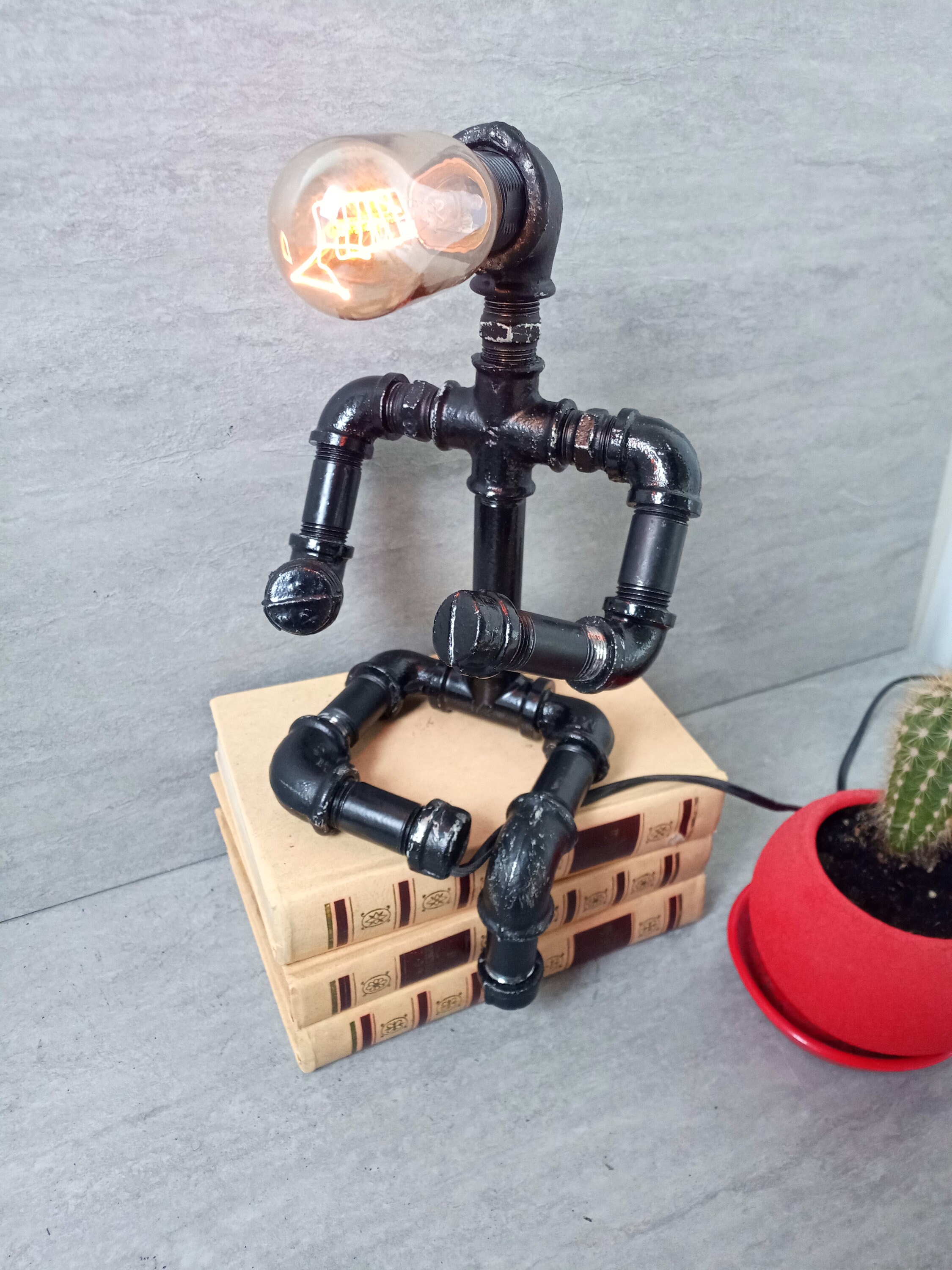 PipeMan Desk Lamp-Robot Lamp-Home decor-Gift for him-Edison | Etsy