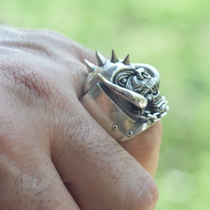 Motorhead Snaggletooth War Pig Silver Ring - Tribute to Rock Legends, A ...