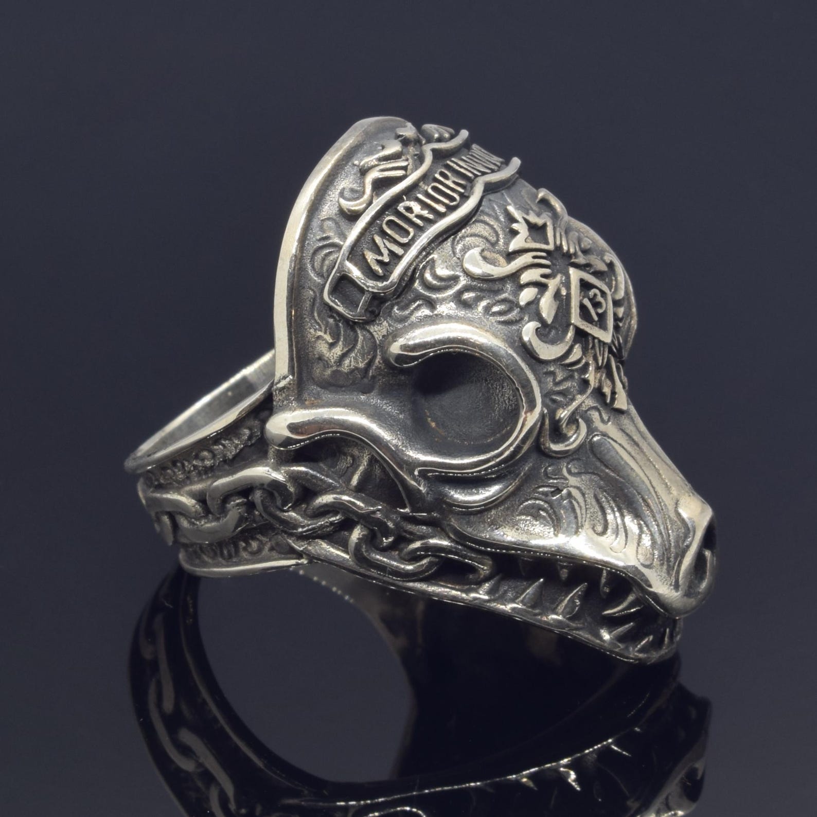 Massive Morior Invictus Deacon Mongrels Skull Ring - Sterling Silver ...