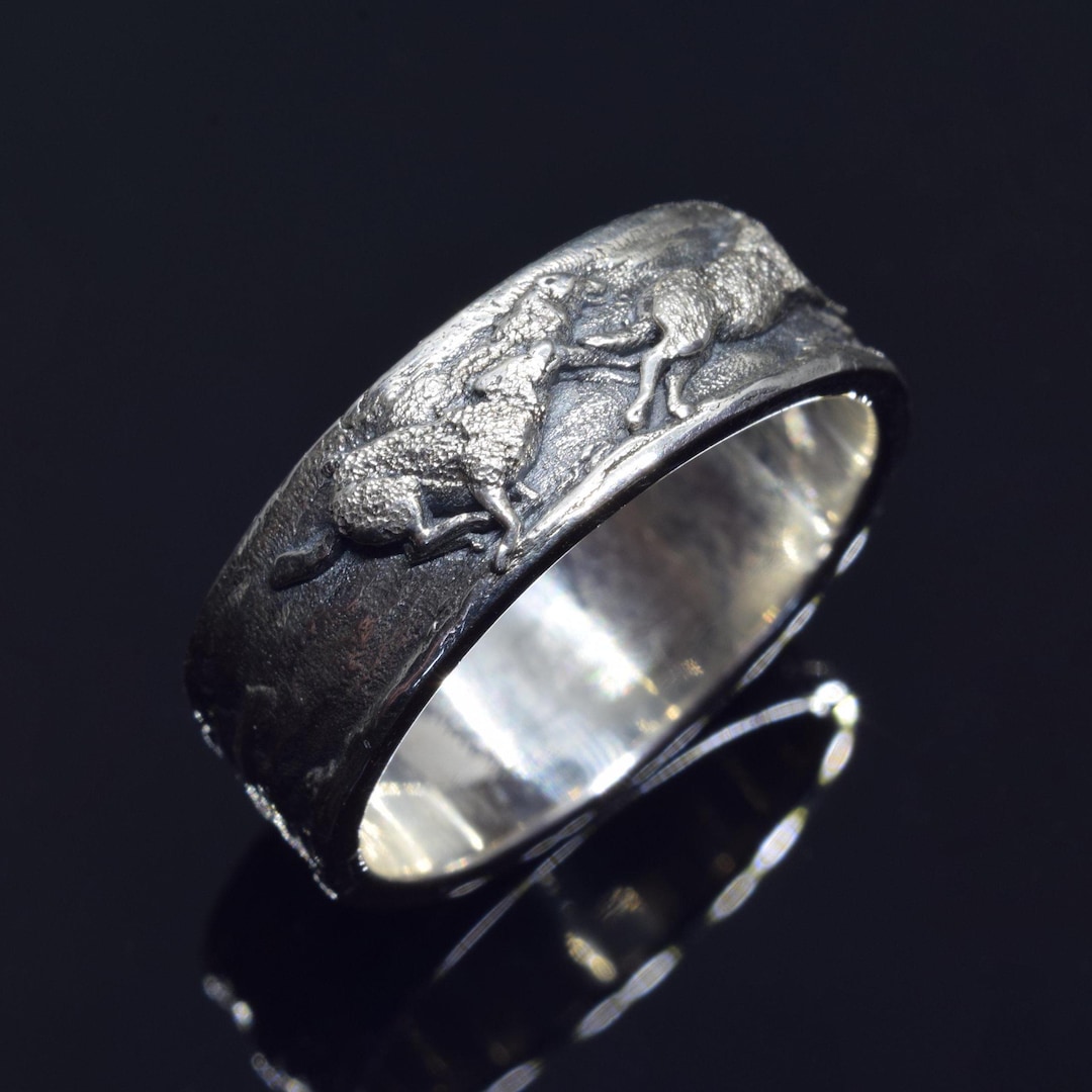 Wolf Ring, Norse Wolfs Band, Wolf Wedding Band, Wolfs Pack Ring, His ...