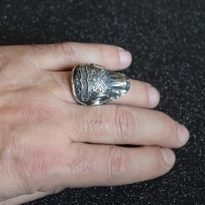 Morior Invictus Deacon Mongrels Skull Dog Ring, Morior Invictus Ring ...