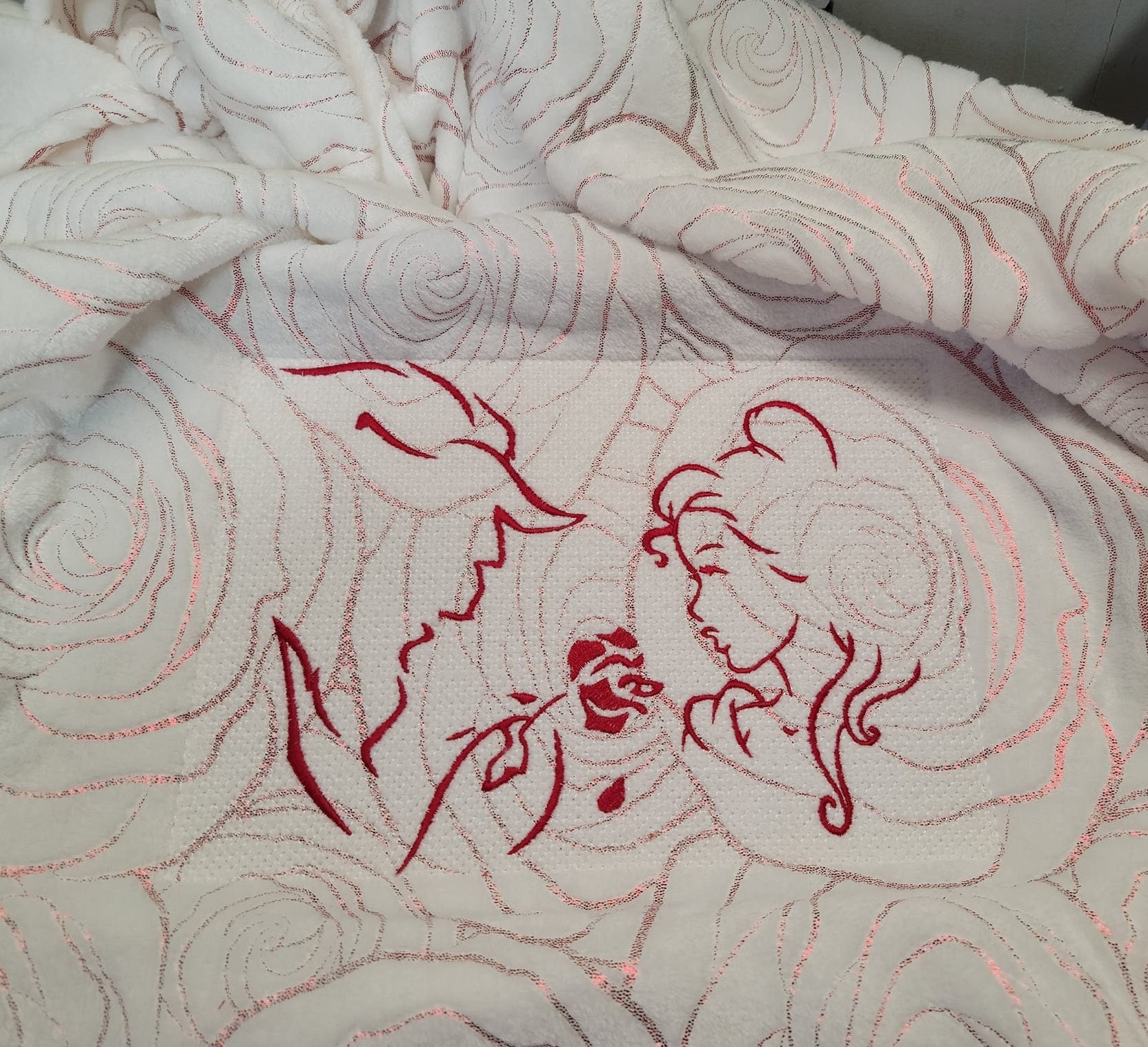 Princess Belle and Beast Outline Embroidery Design Beast - Etsy