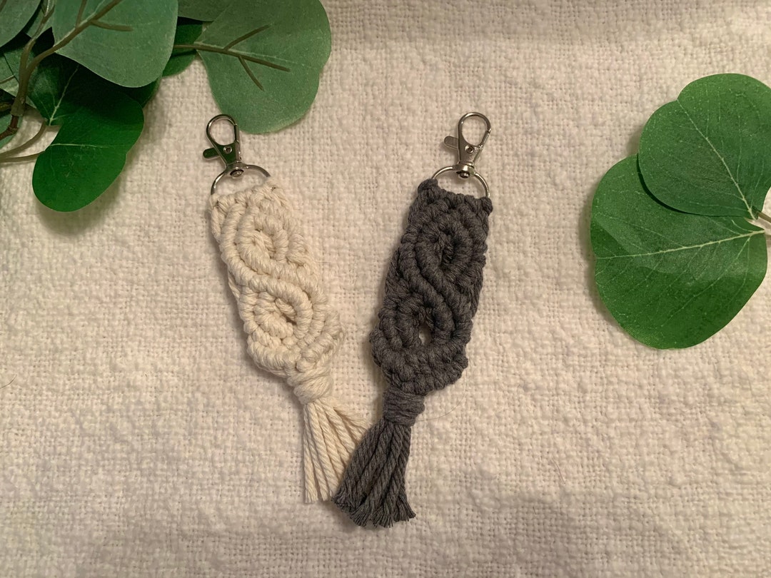 Macrame Keychain / Keyring / Boho Accessories - Etsy