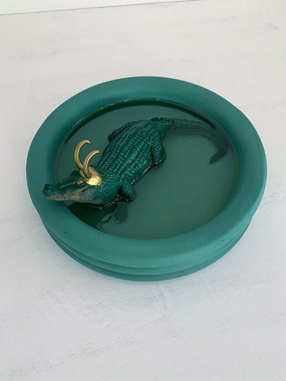 Alligator Loki in a Kiddie Pool With Water Effect - Etsy