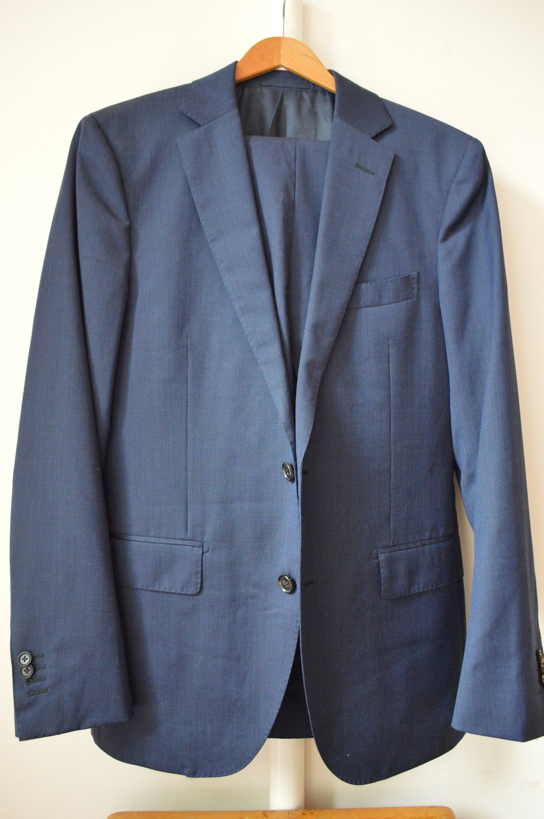 Rodd & Gunn 2000s Pure Wool Navy Blue Business Suit Size 38 - Etsy