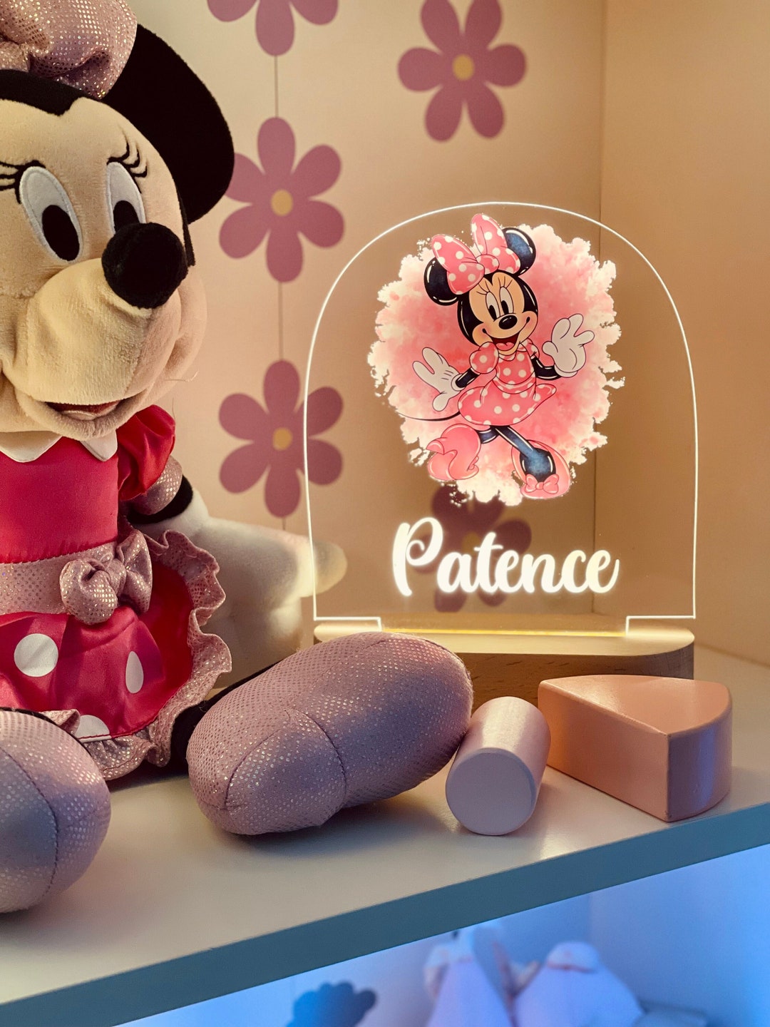 Personalised MINNIE MOUSE Night Light - Great Gift for Kids Birthdays ...