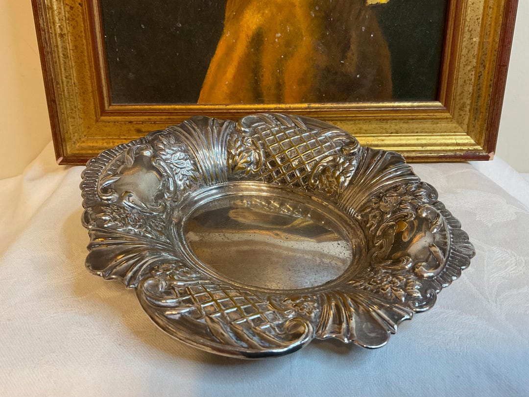 Viners of Sheffiled A1 Silver Plated Vintage Oval Trinket Dish, Display ...
