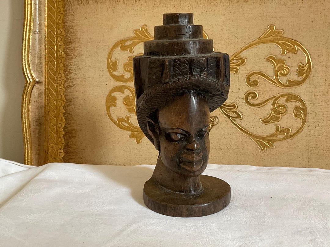 Vintage African Wooden Sculpture of a African Matriarch, Hand Crafted ...