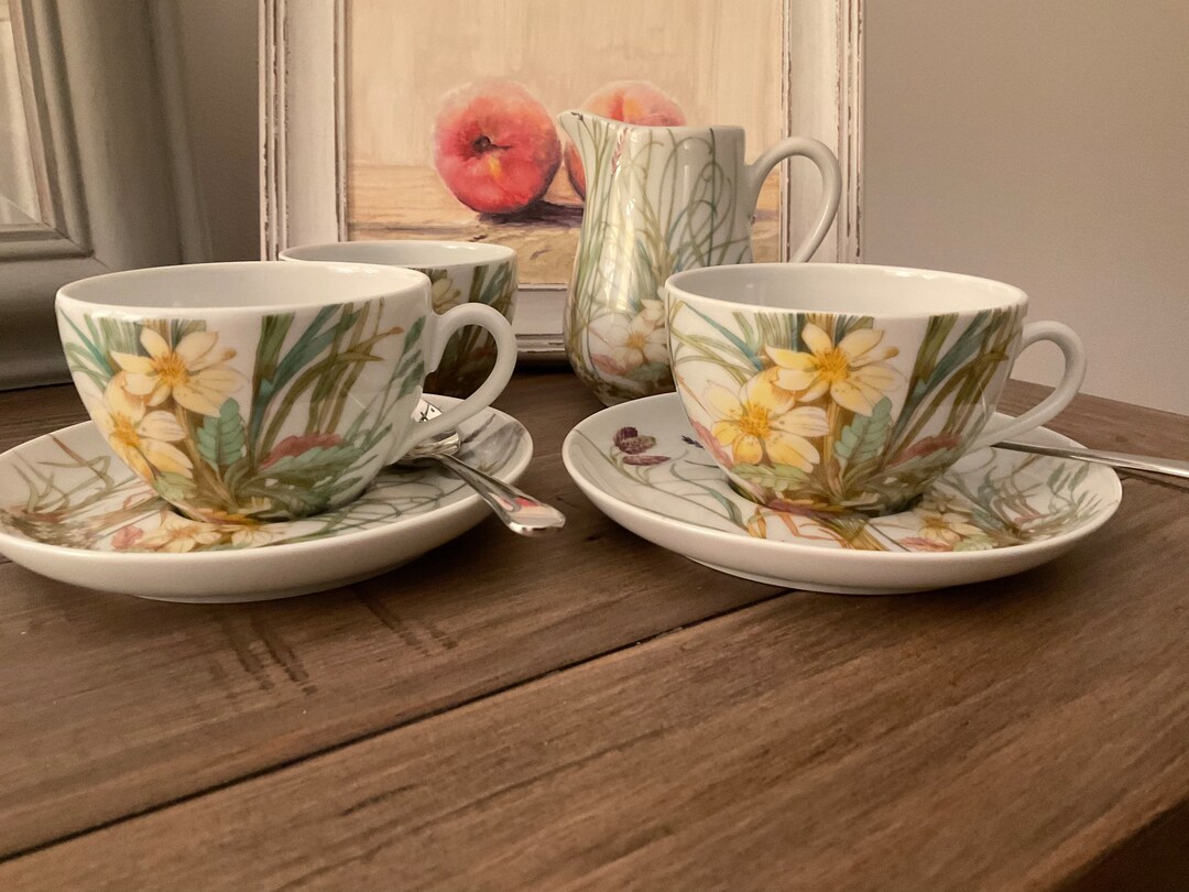 Classic Set of Two French Pillivuyt Molling Porcelain Tea Cups and ...
