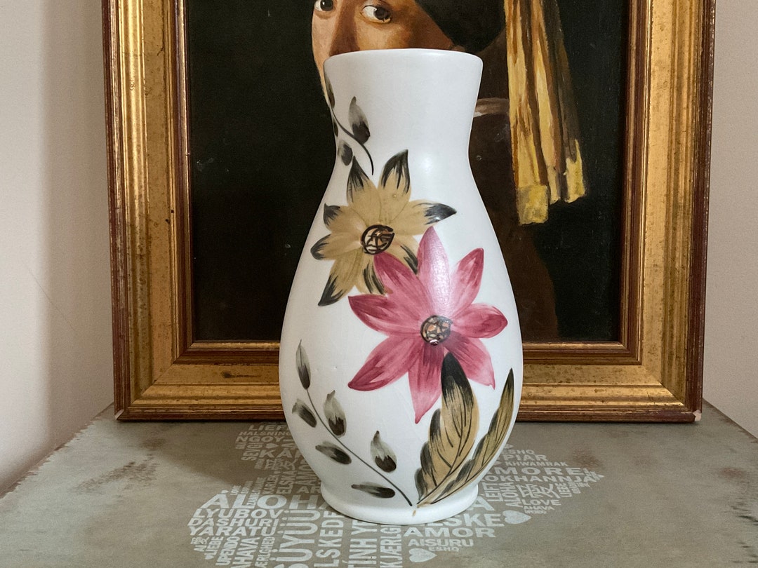 Pretty Vintage Radford Pottery Vase Decorated With Flowers, English ...