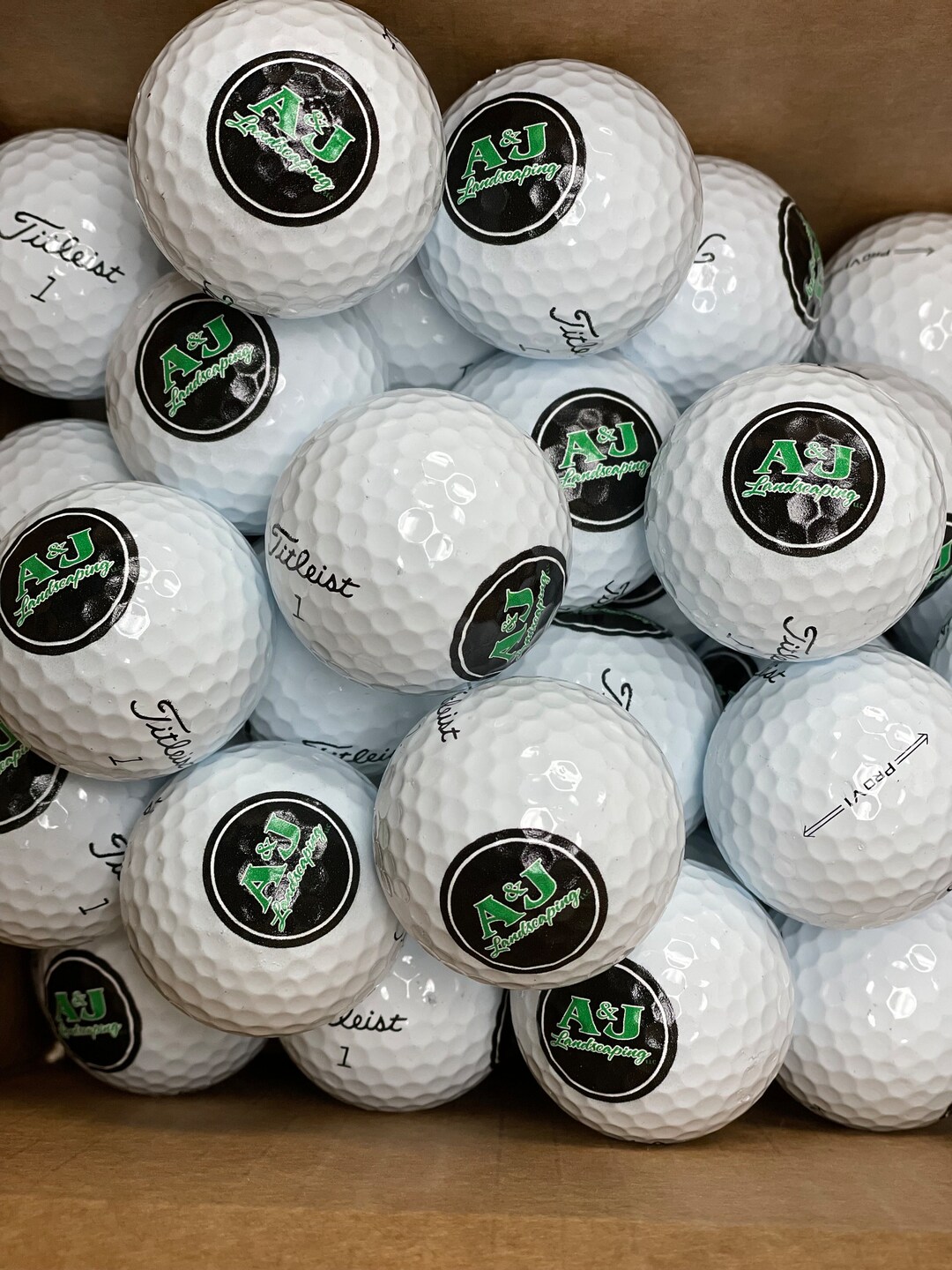 Custom Titleist Pro V1 Golf Balls – Personalized Logo, Corporate Gift ...