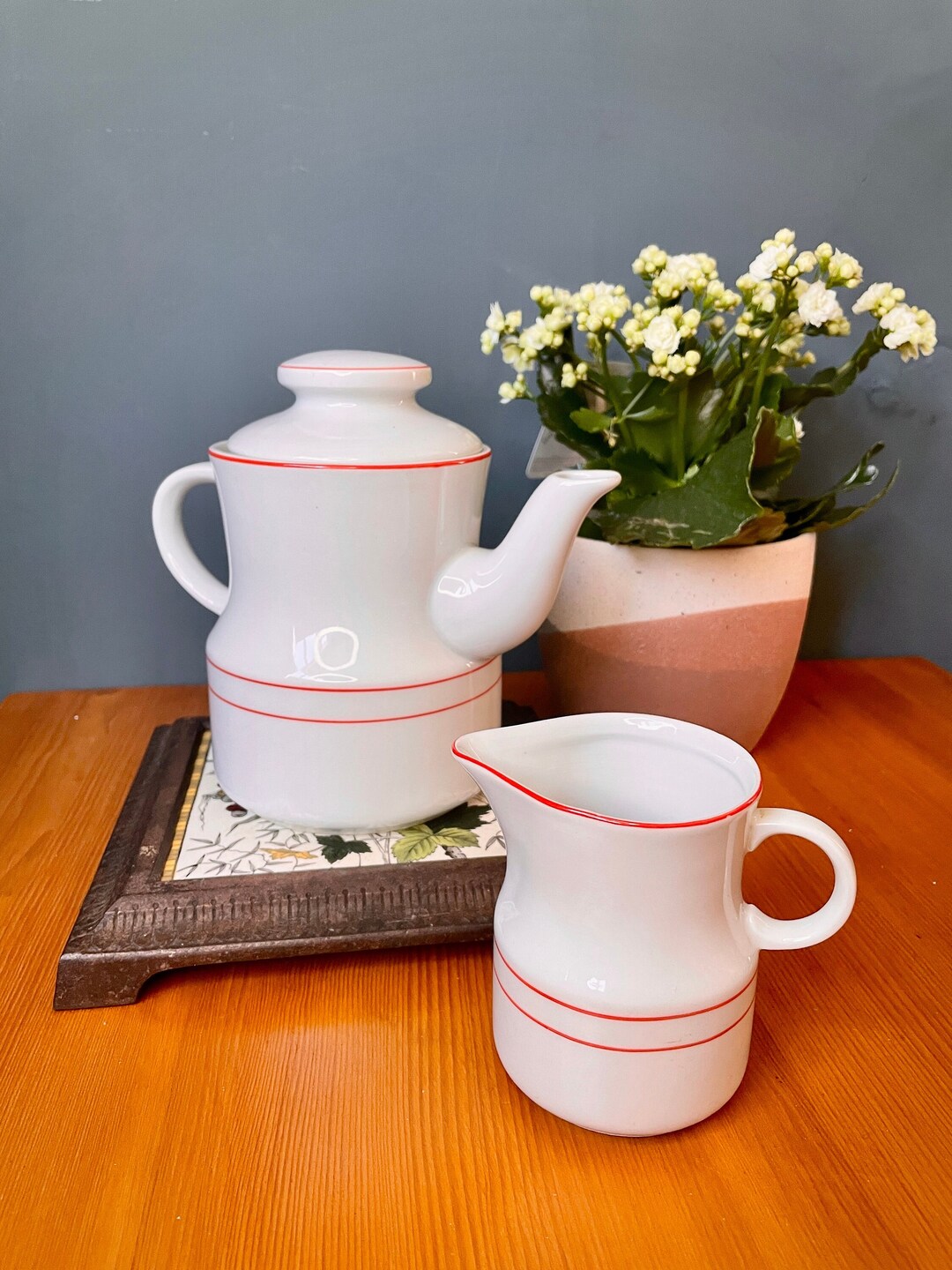 Vintage Tea Pot and Creamer Polish Wawel Set - Milk Jug / White and Red ...