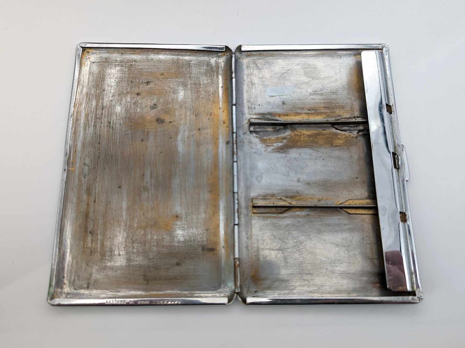 Tallent Cigarette Case Map of Sussex - Push Button Opening / Vintage ...