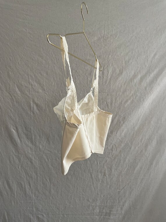 Vintage 1960s Bullet Bra - Gem