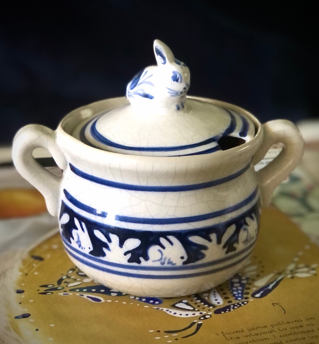 Vintage Bunny Sugar Bowl Dedham Pottery Reproduction by the Potting ...