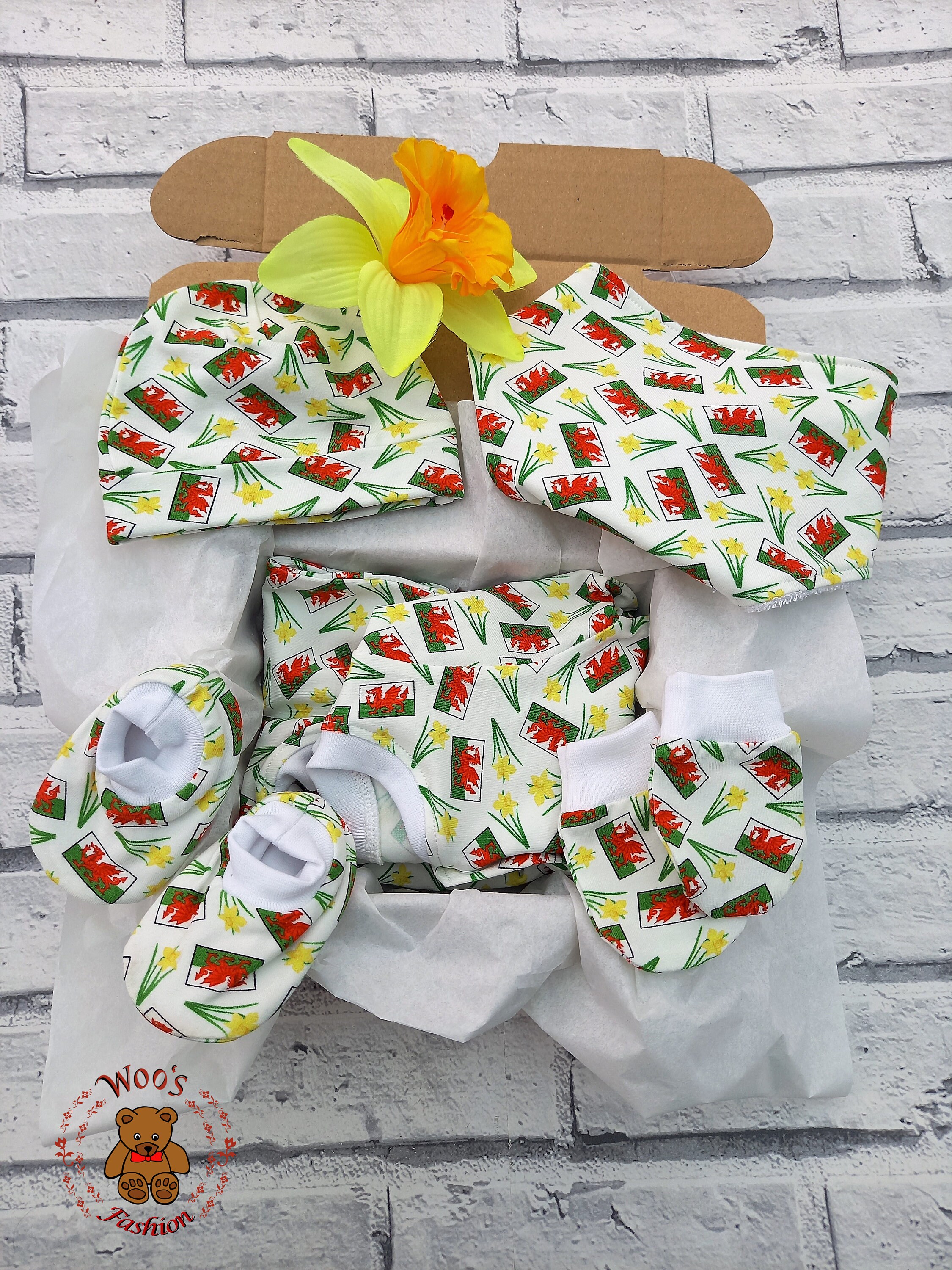 Welsh Baby Set, Welsh Newborn Gift, Welsh Baby Shower Gift, Welsh Baby ...