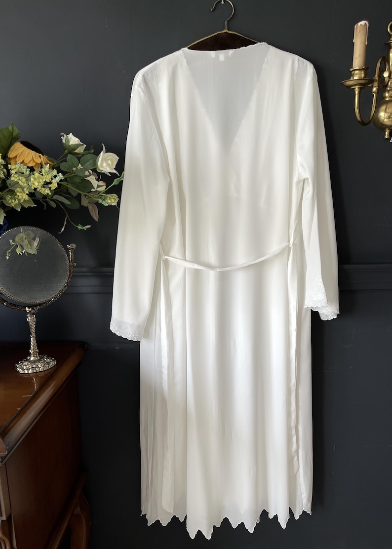 Satin Embroidered Bridal Robe and Nightgown Set - 1960s - White ...