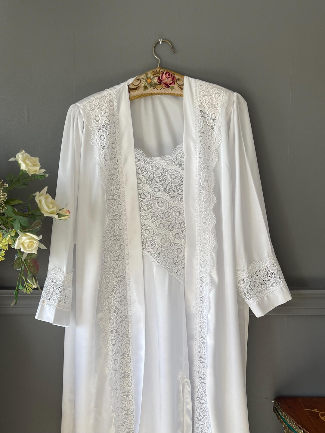 Vintage Satin Nightgown Robe Set – 1990s Pearl Lace Bridal Lingerie ...