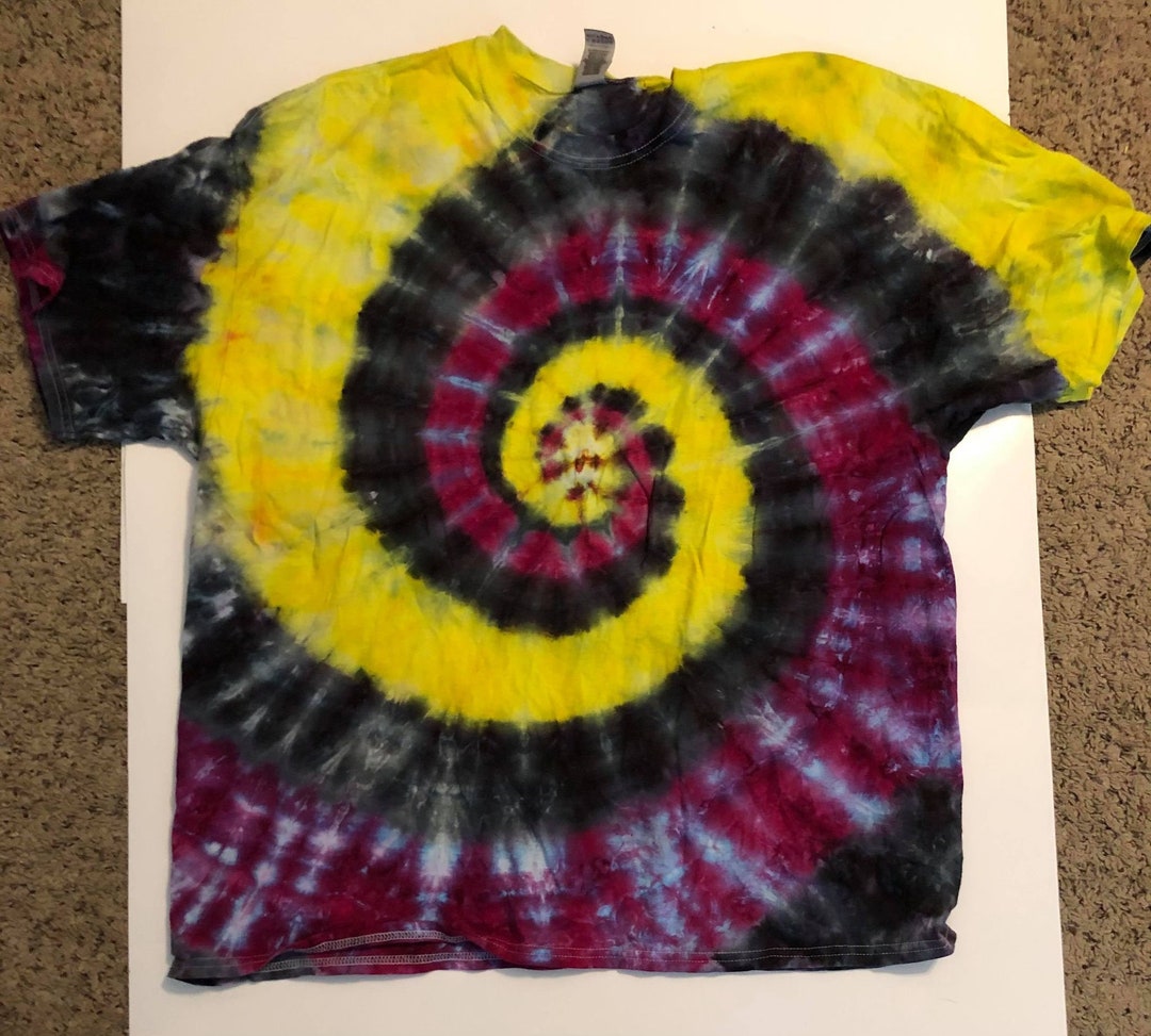 3 Color Spiral, Size 2xl - Etsy