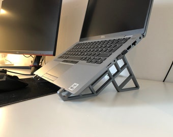 Eye level laptop stand 3D printed personalizable Electronics ...