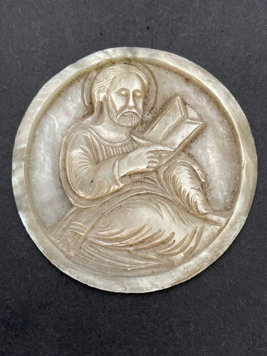 Vintage Carved Oyster Shell With Jesus - Etsy