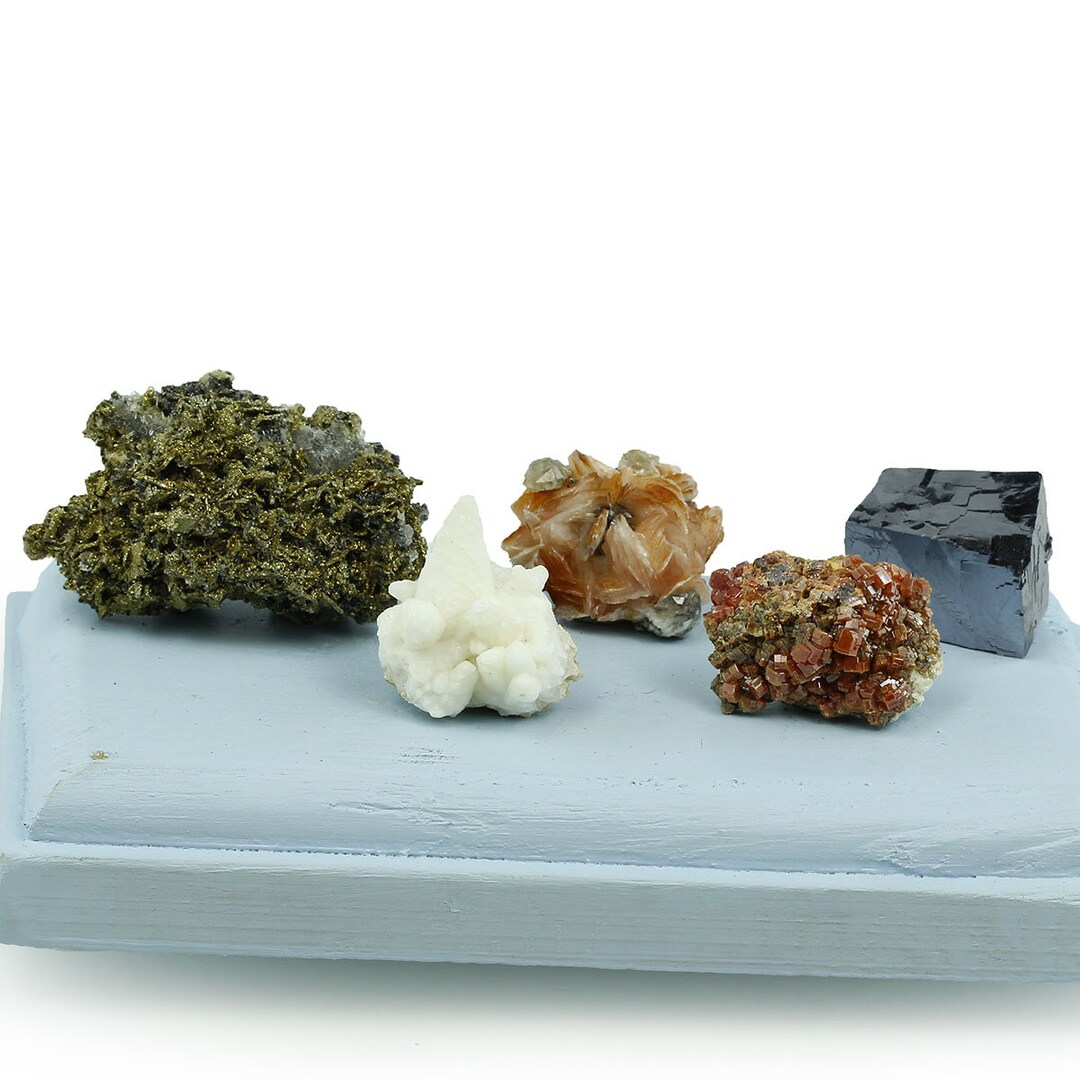 MYSTERY BOX! Set of Vanadinite, Gallena, Cerussite With Barite, Quartz ...