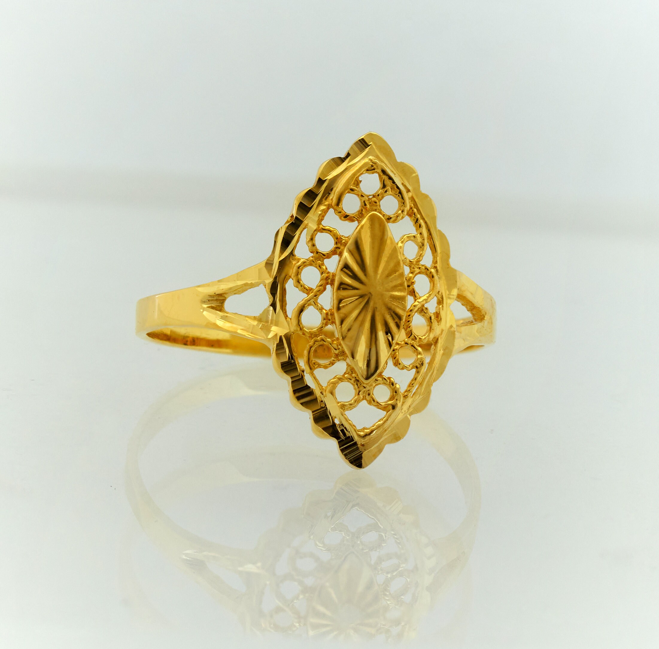 10k, 14k Gold Ring, Vintage Gold Ring, Antique Filigree Ring, Almond ...
