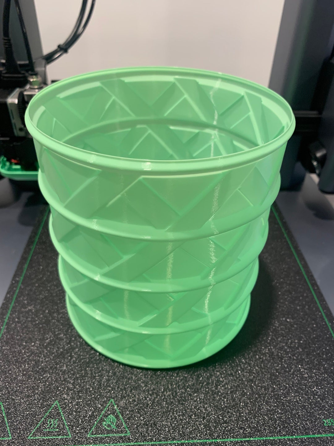 3D Printed Desktop Trash Can - Etsy