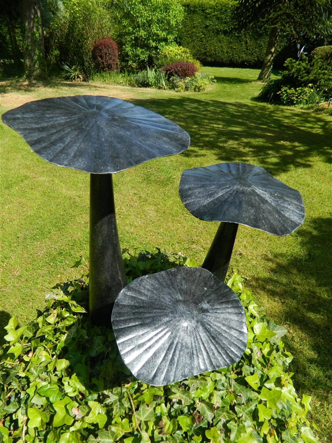 Set of 3 Metal Mushroom Garden Ornament - Silver - Etsy