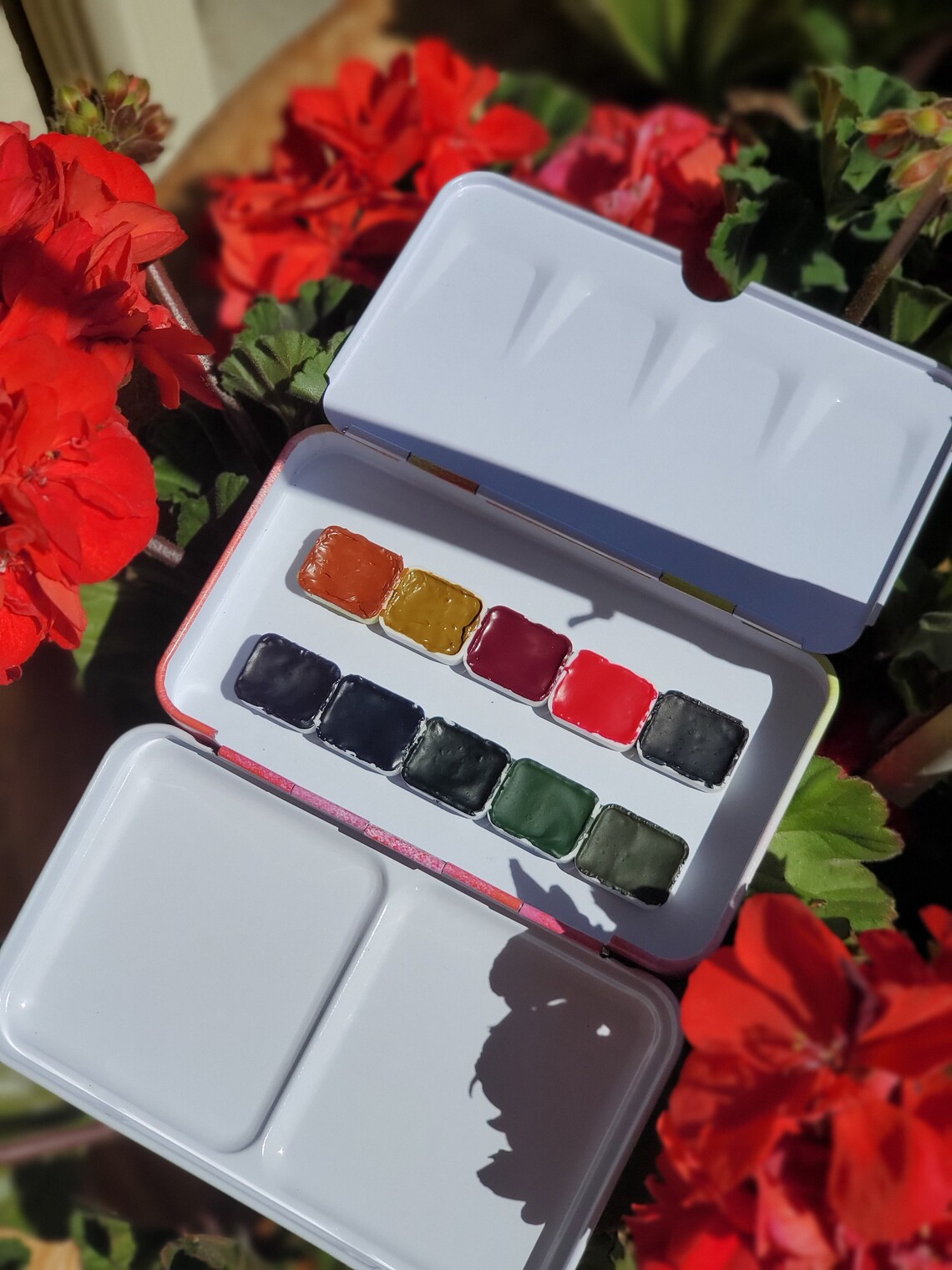 Daniel Smith Watercolor Travel Palette With Watercolor Paper | Etsy