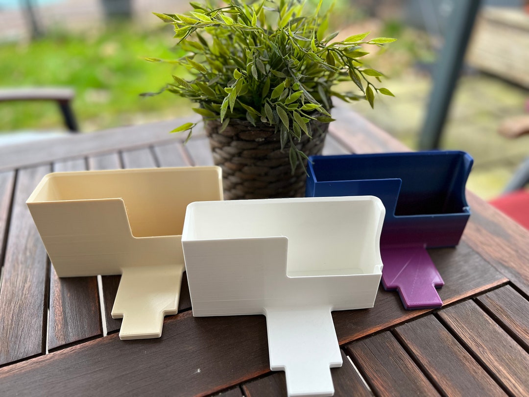 Thread Catcher Brother 2104D Overlock / Thread Collector / Collecting ...