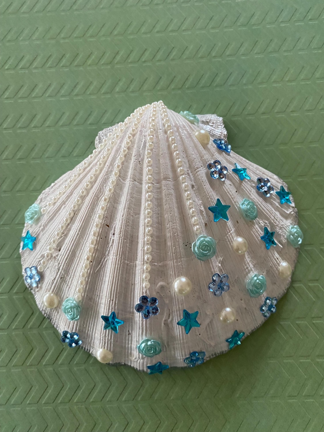 Decorated Scallop Shell: Coastal Wedding Centerpiece, Party Favors (5 ...