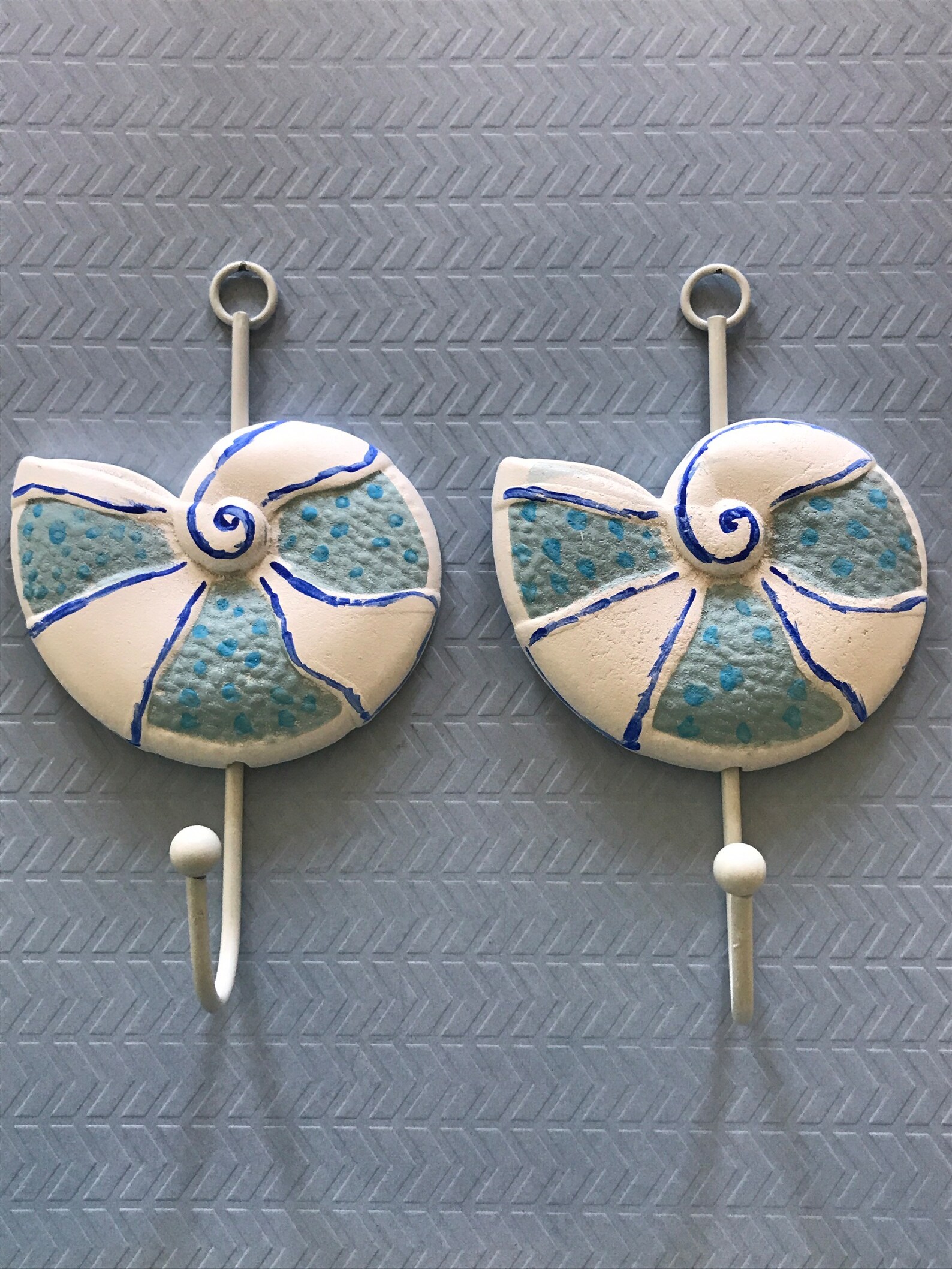 Wall Hooks Coastal Nautical Theme, Starfish Scallop Shell Snail Shell ...