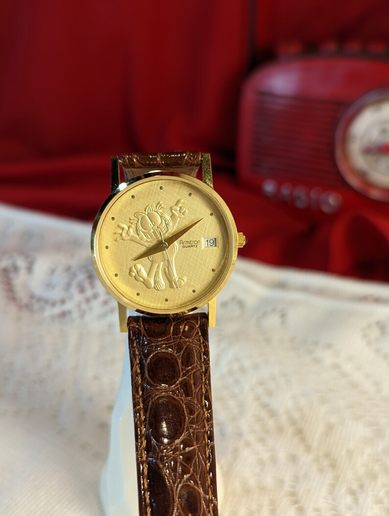 Garfield Collectible Watch Ladies Gold Tone on Gold Tone - Etsy