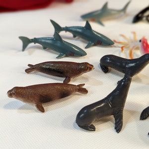 Plastic Rubber Sea Animals Creatures Painted Rubber Wild Life Ocean ...