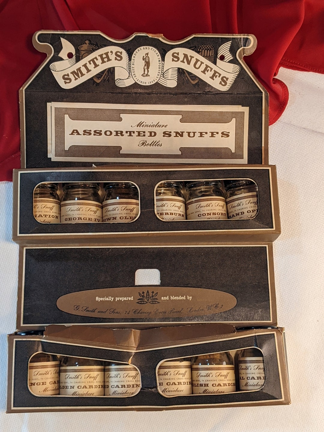 Full Set of 12 Smith's Snuffs Miniature Assorted Snuffs Bottles and ...
