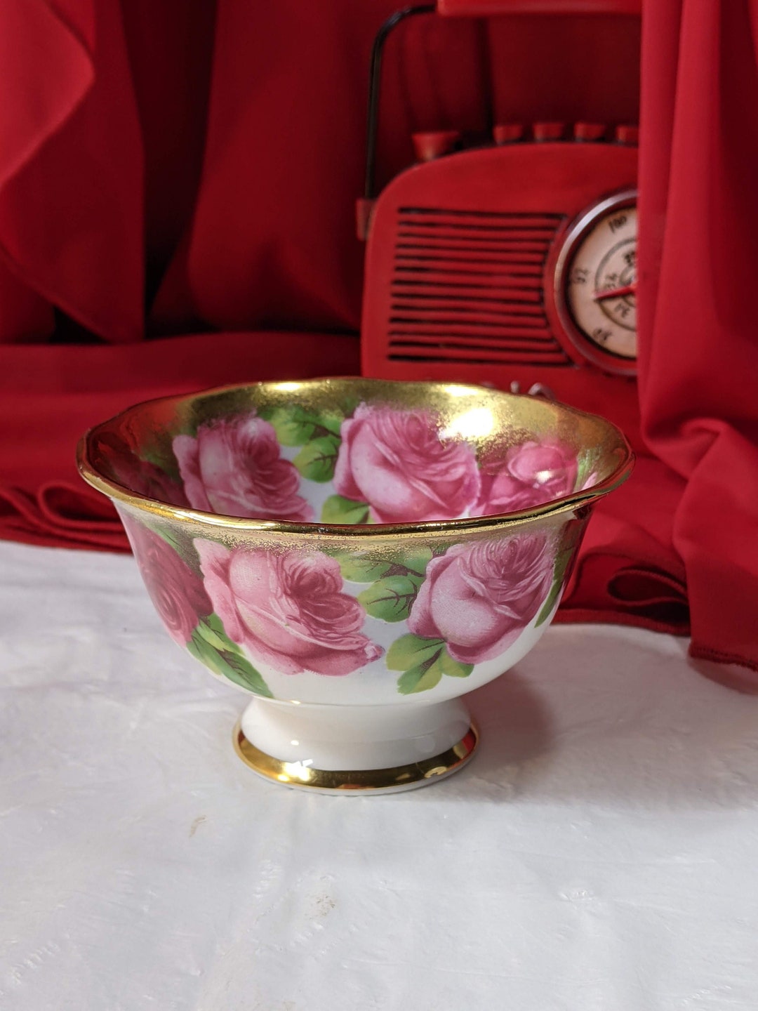 Royal Albert Old English Rose Heavy Gold Gilding Crown China Sipper Cup ...