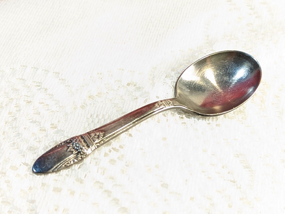 1847 Rogers Bros Baby Spoon or Pablum Spoon First Love Pattern ...