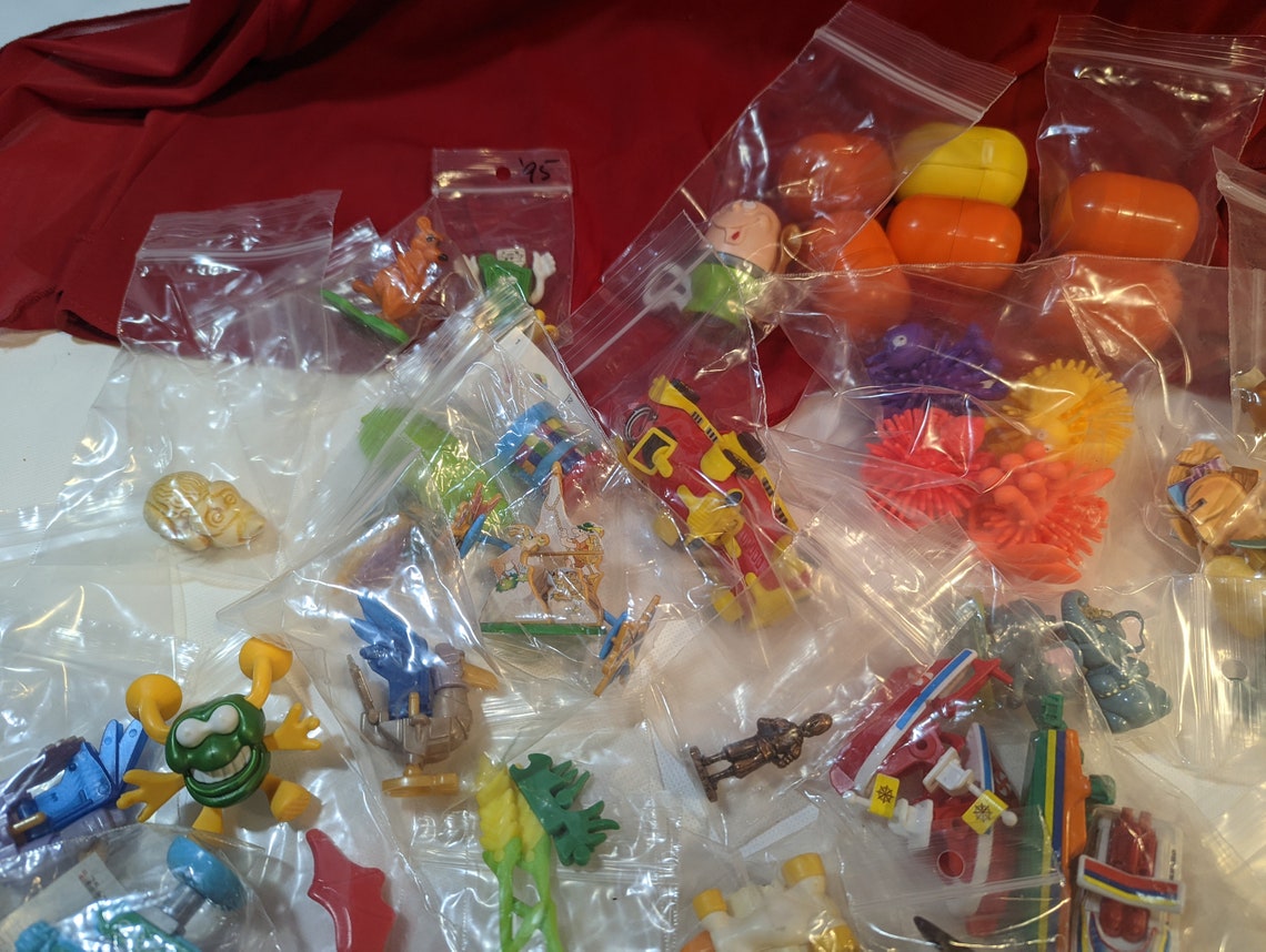 Vintage Kinder Surprise Toys, 89 Piece Collectible Toy Group - Etsy