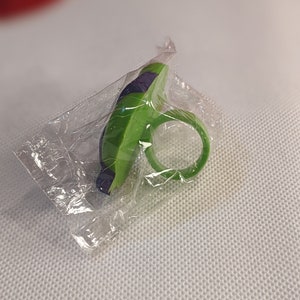 TMNT Cereal Box Toy Plastic Ring Leonardo Teenage Mutant Ninja Turtles ...