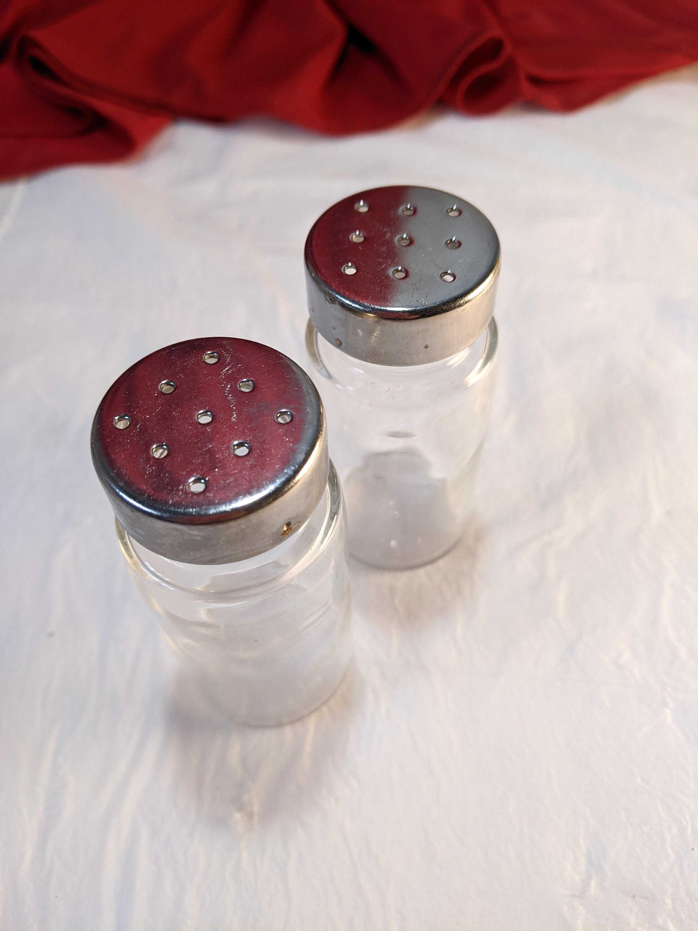 Vintage Clear Glass Salt and Pepper Shaker Set Salt and - Etsy Singapore
